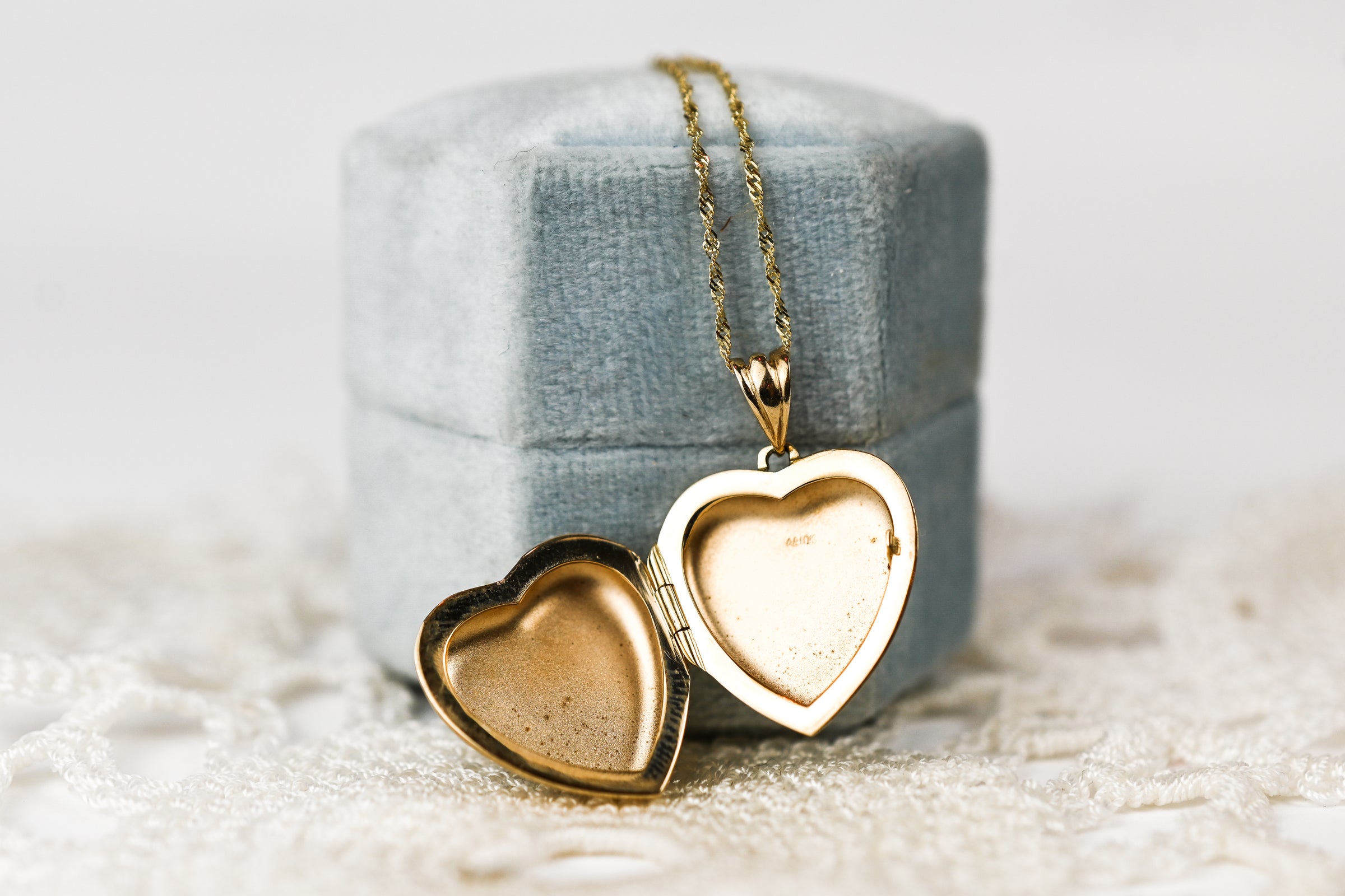 solid gold locket heart